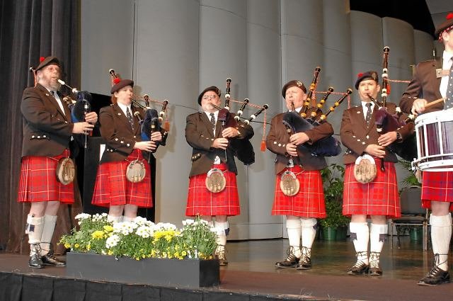 Undergraduate Commencement Ceremonies - Commencement - Oakland University